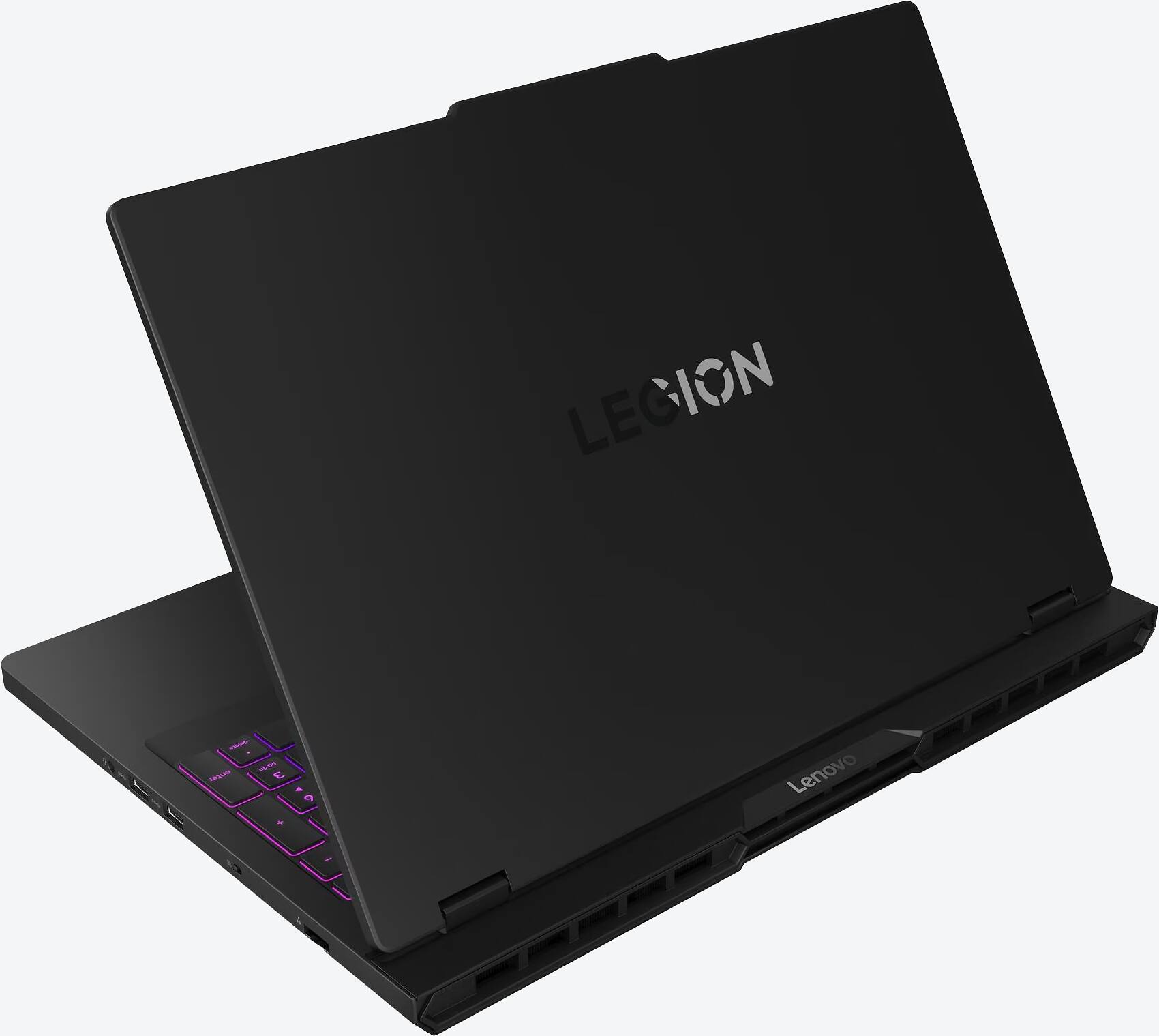 Lenovo Legion 5 Pro 16IAX10 83F3003UGE Tests & Daten